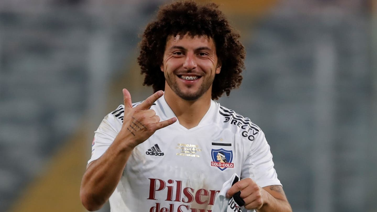 Maximiliano Falcón saluda a Colo Colo por su Centenario
