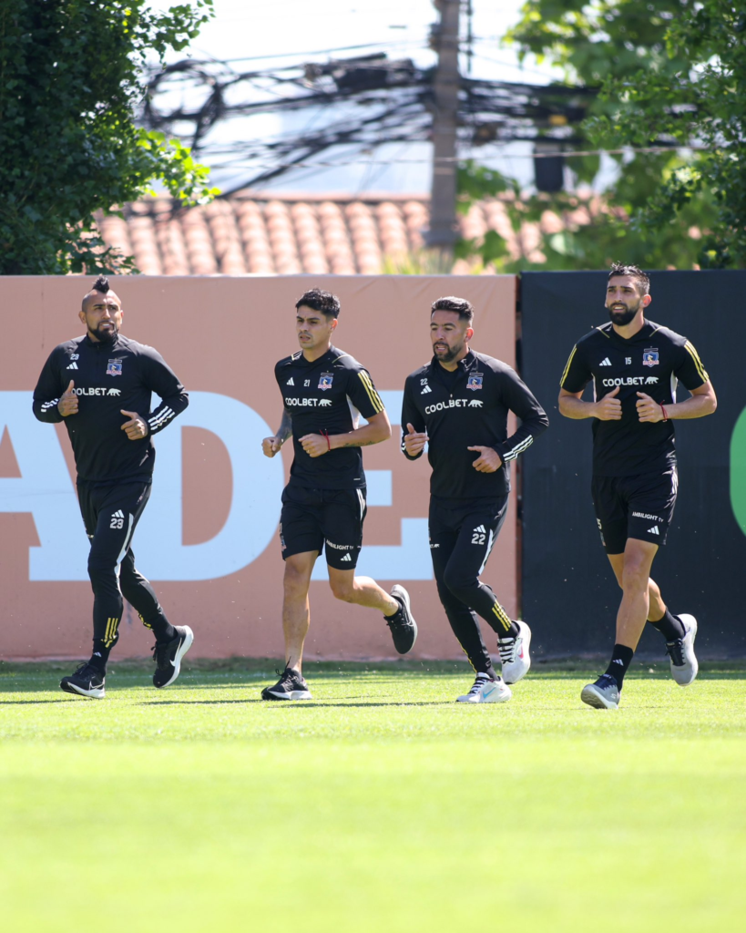 Colo Colo afronta una semana crucial en múltiples frentes
